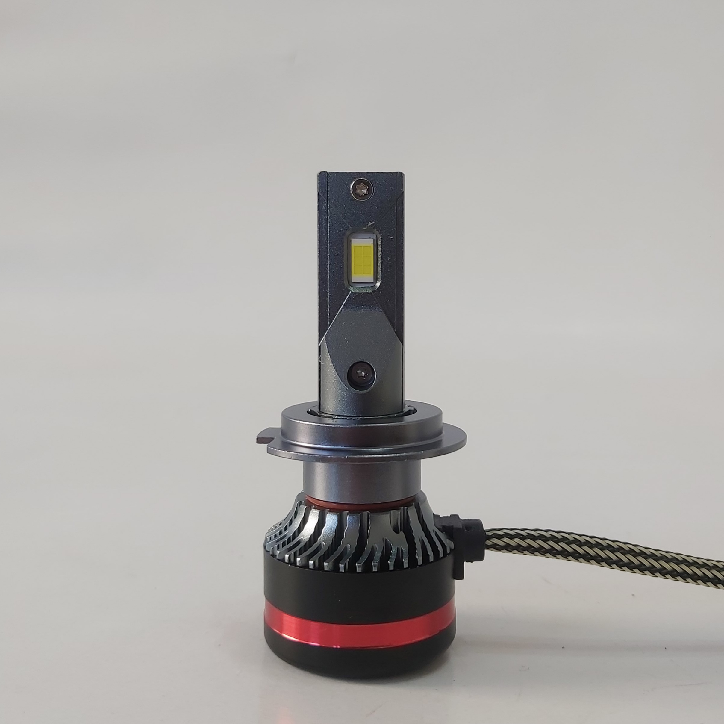 شهر هدلایت - Headlight city | هدلایت M8